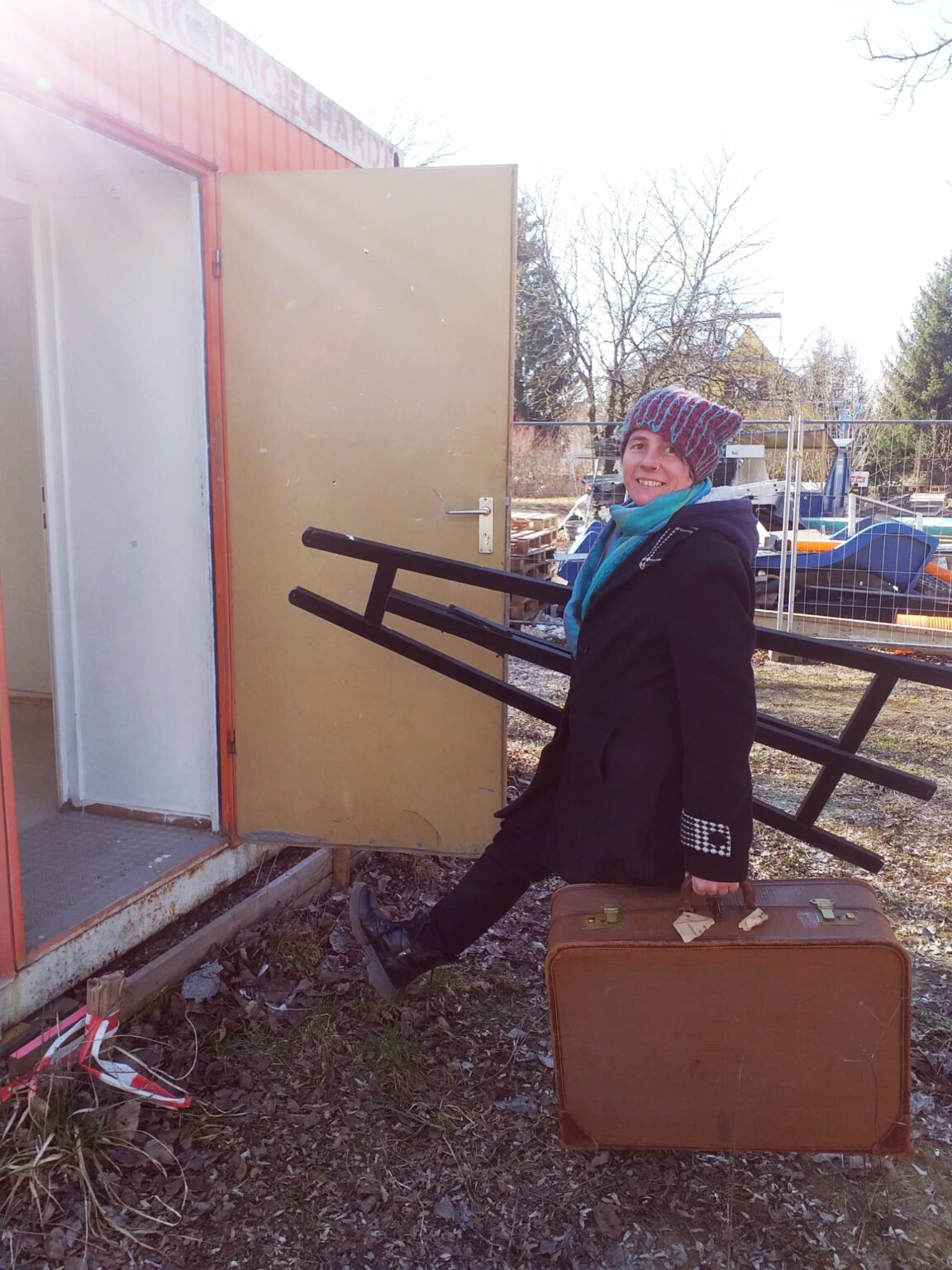 Einzug von Ava Smitmans in den neuen Atelier-Container – Ort für Kunst